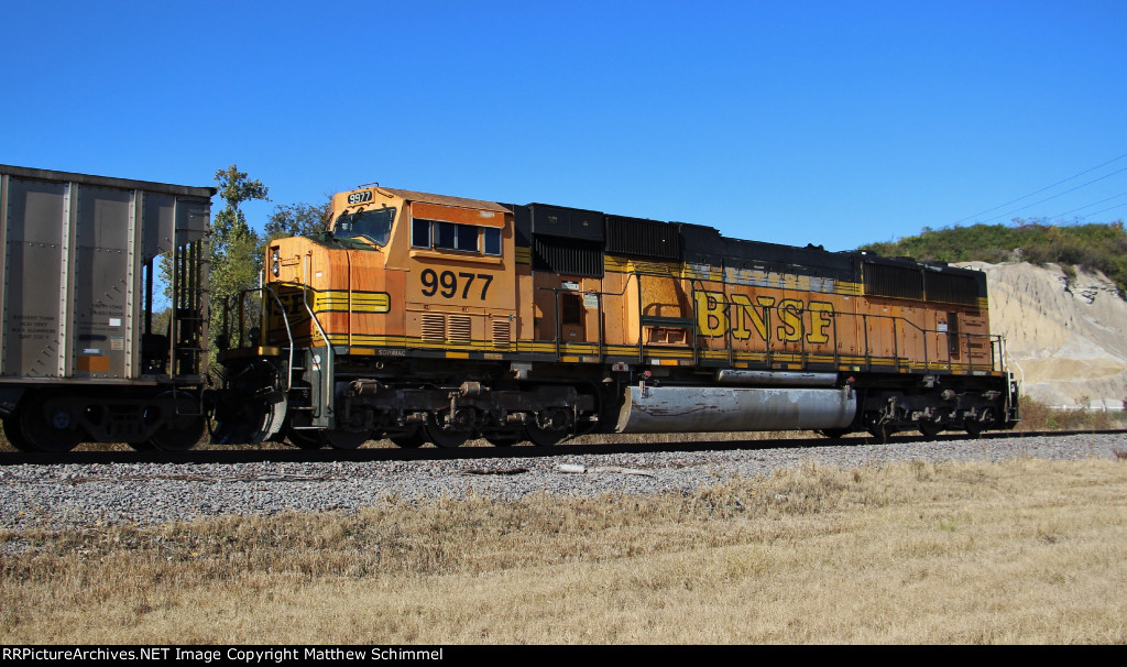 BNSF 9977 - DPU